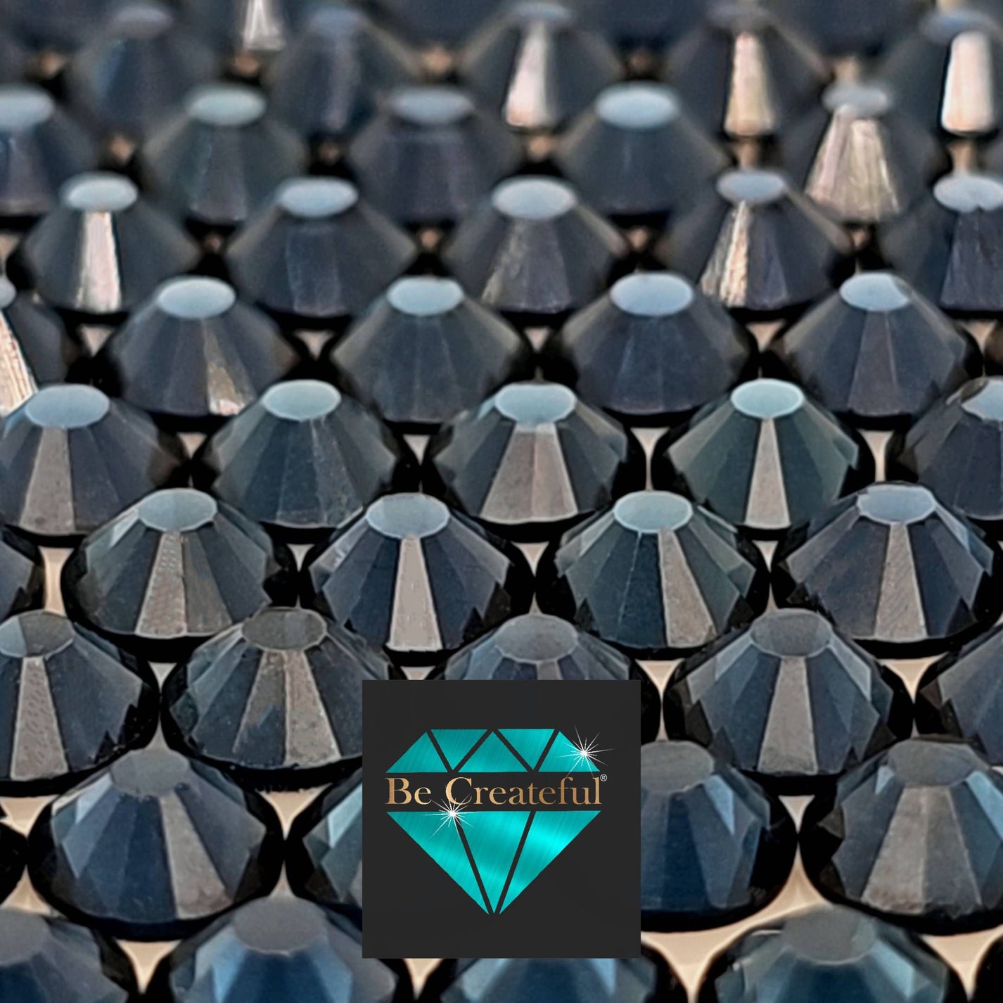 LUXE® Montana Navy Hotfix Glass Rhinestones - 5 ⭐ Rated 💎 – Be Createful